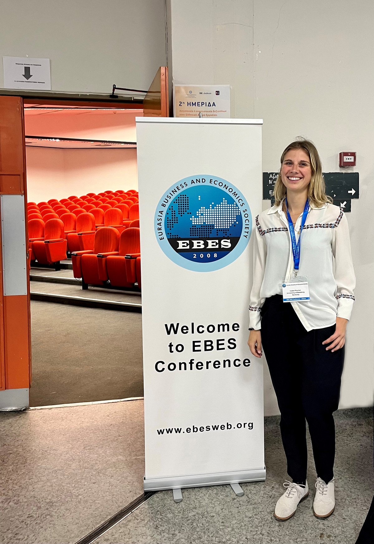 Isabel Fischer präsentiert auf der 49. Eurasia Business and Economic ...